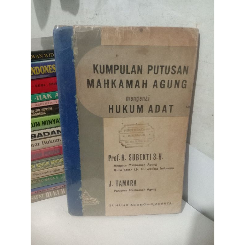 Jual Buku Kumpulan Putusan Mahkamah Agung Mengenai Hukum Adat Shopee Indonesia 