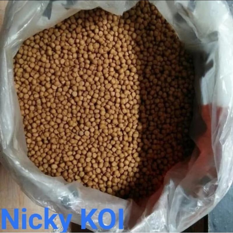 Jual Pakan Ikan Harmoni Koi Growth & Color Repack 1Kg | Shopee Indonesia