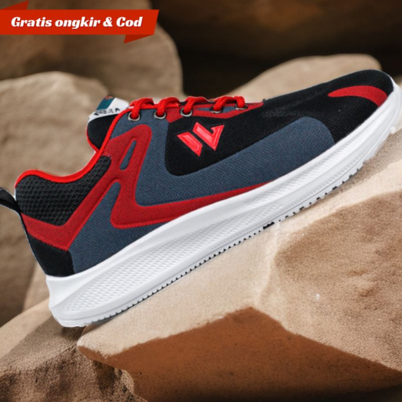 Jual sepatu sneakers import pria original 100℅ premium cocok dipakai ...