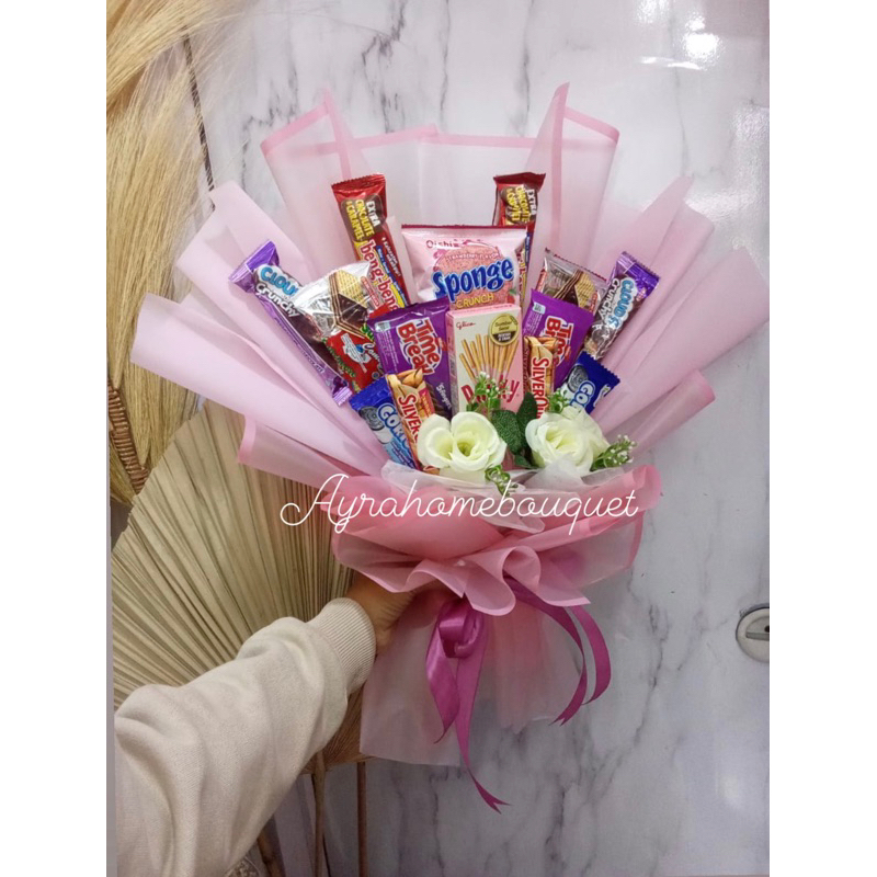 Jual [PINK KOMPLIT] Bucket Buket Snack Coklat Jajanan Hadiah Kado ...