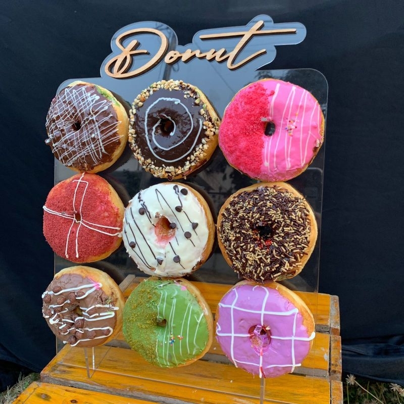 Jual rak display donat akrilik /stand display donat / display makanan ...