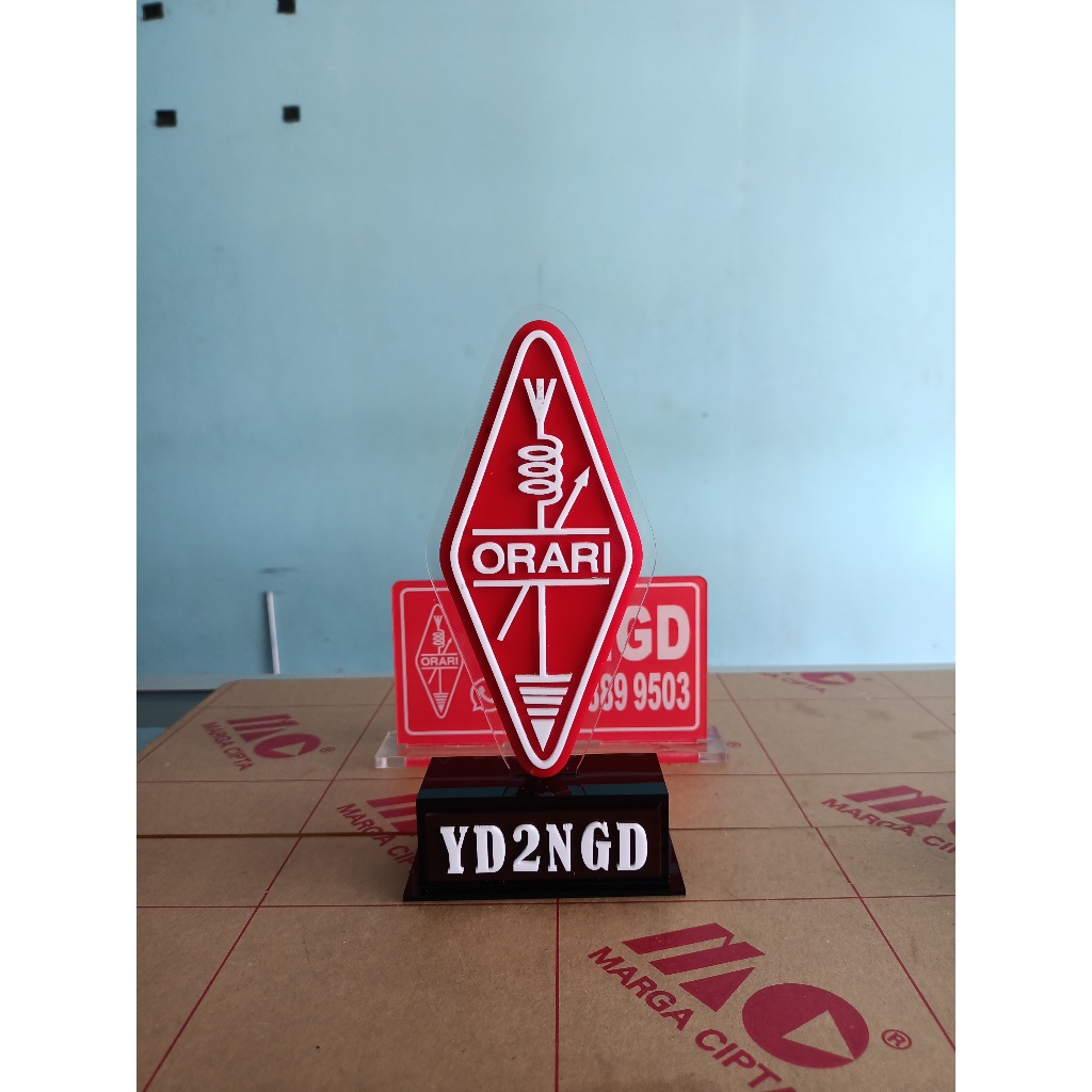 Jual LOGO ORARI ACRILIKTIMBUL DENGAN TAMBAHAN CALLLSIGN PADA DUDUKANYA ...