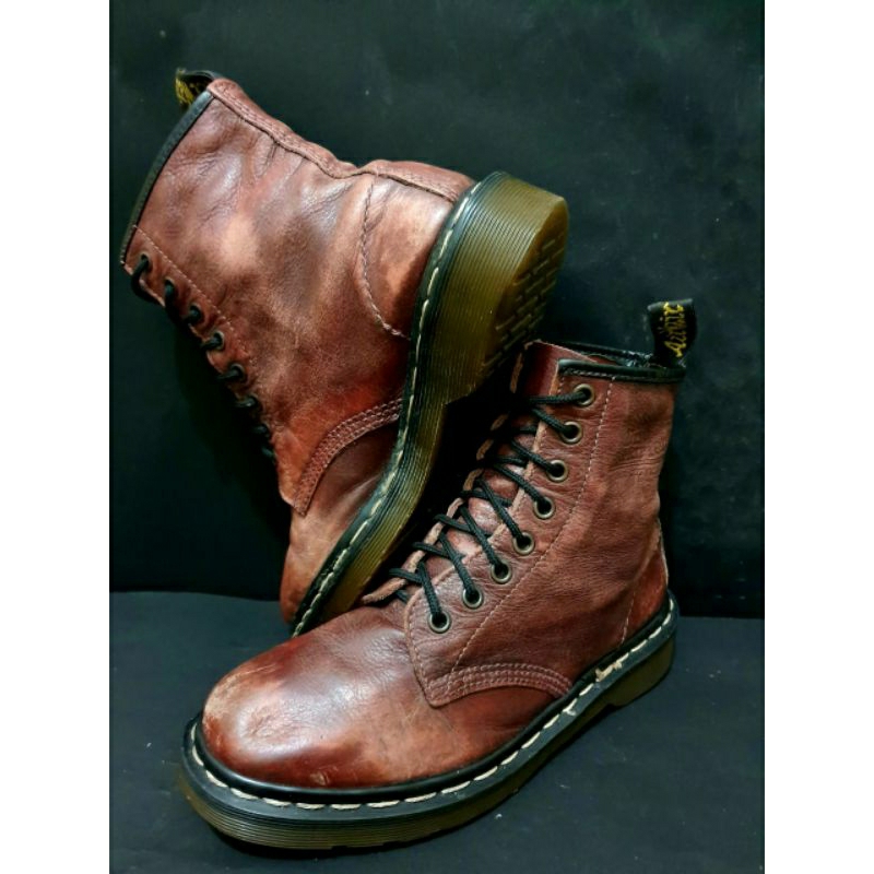 Jual DOCMART MADE IN ENGLAND | Shopee Indonesia
