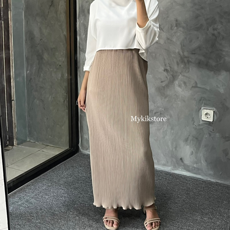 Jual Elle Skirt by Mykikstore - Rok Plisket Span Premium Jumbo Lidi Wavy Pleats | Shopee Indonesia