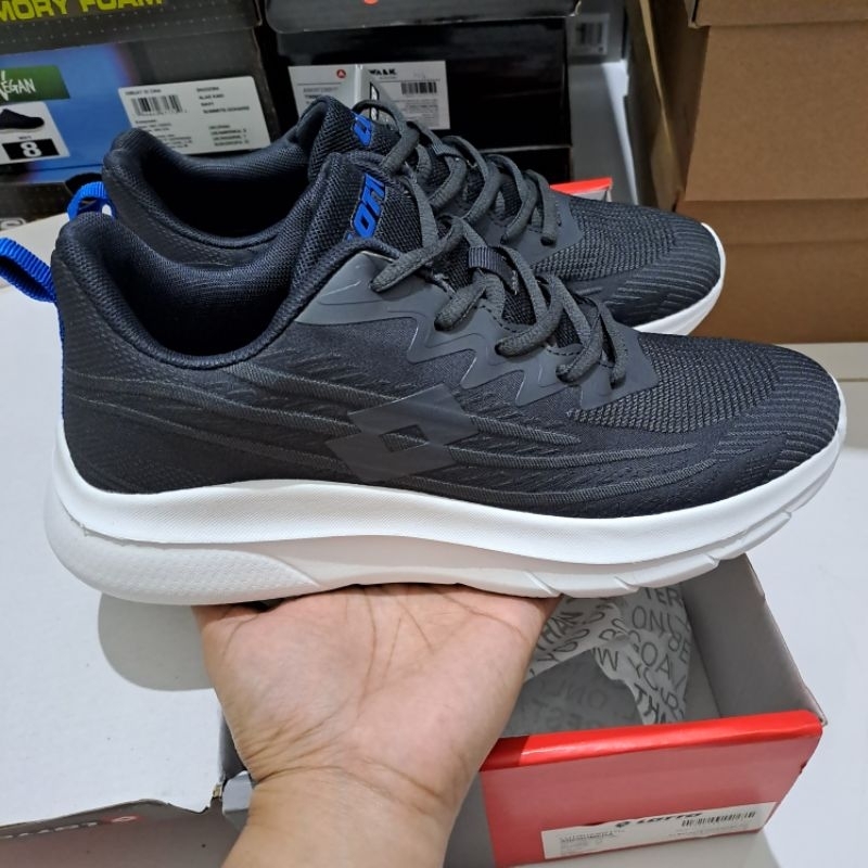 Jual Sepatu Lotto Andromeda ORIGINAL | Shopee Indonesia