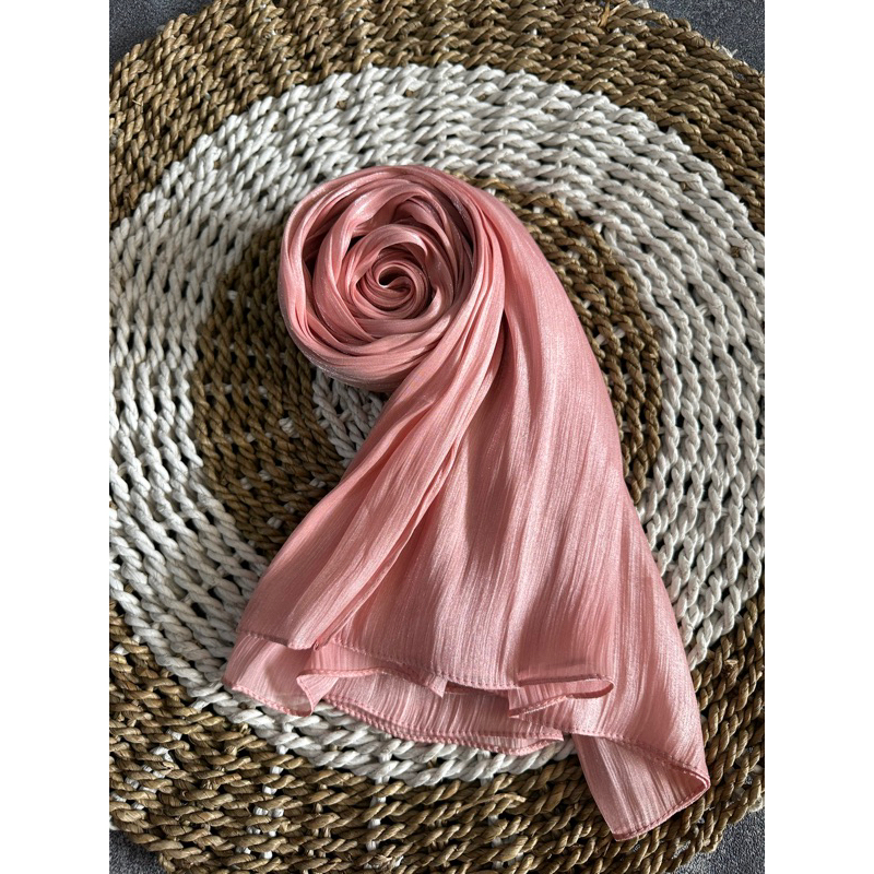 Jual Hijab Pashmina Shimmer Youryu Silk | Shopee Indonesia