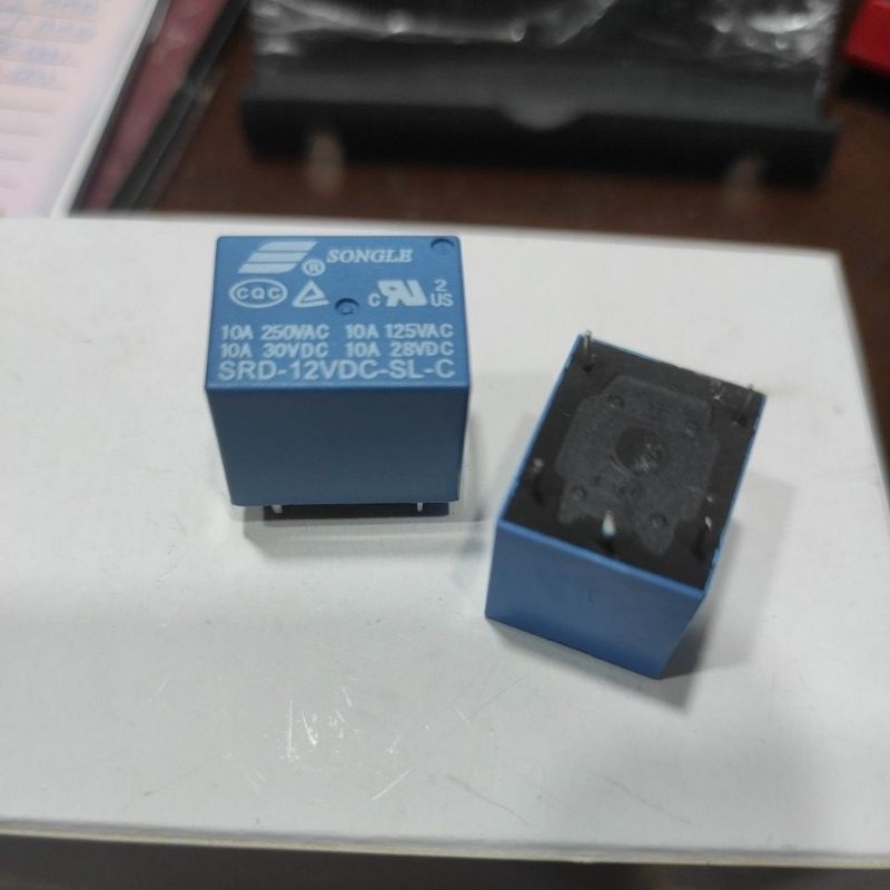 Jual Relay 12v 5 pin 5p 12v 5pin kotak biru | Shopee Indonesia
