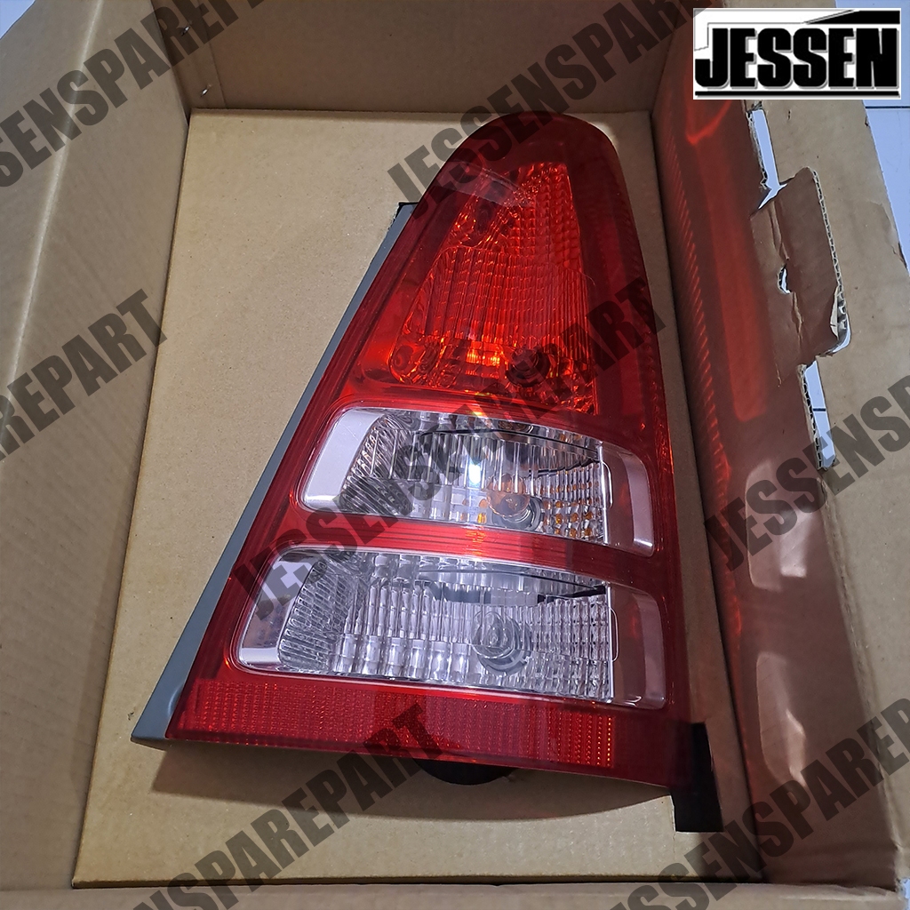 Jual LAMPU STOP INNOVA LAMA 81550-0K080 KANAN 81560-0K080 KIRI ORIGINAL ...