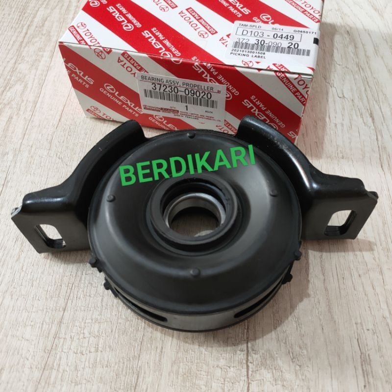 Jual CENTER BEARING GANTUNGAN KOPEL HILUX REVO 2WD INNOVA REBORN 37230 ...