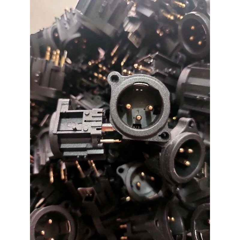 Jual socket XLR male Built up ( pvc ) socket cannon model BU | Shopee ...