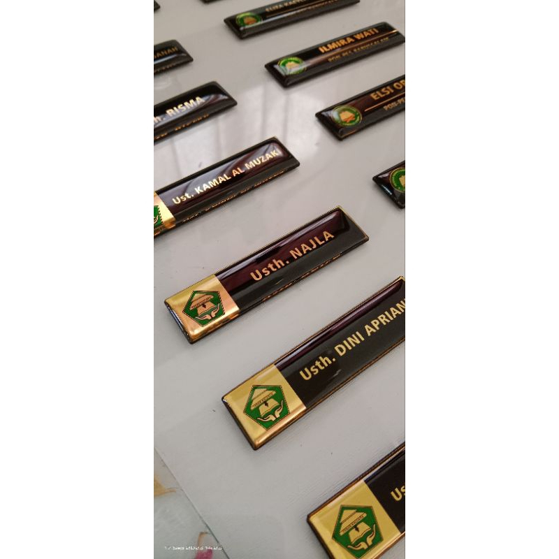 Jual (premium) Name Tag / papan Nama Dada | Shopee Indonesia