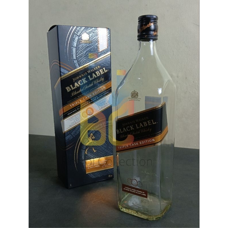 Jual Botol kosong bekas black labl triple cask untuk koleksi, klasiknya ...