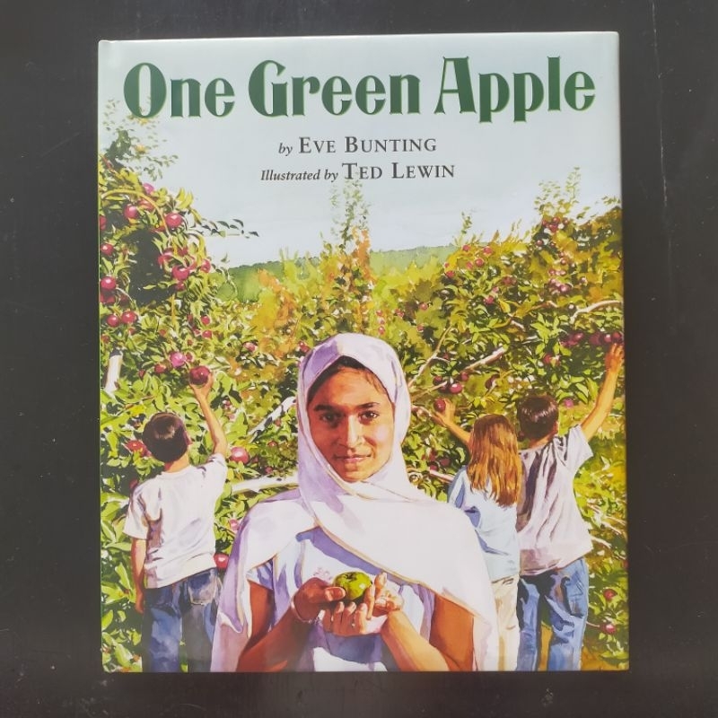 Jual One Green Apple - Eve Bunting & Ted Lewin [Picture Story Book ...