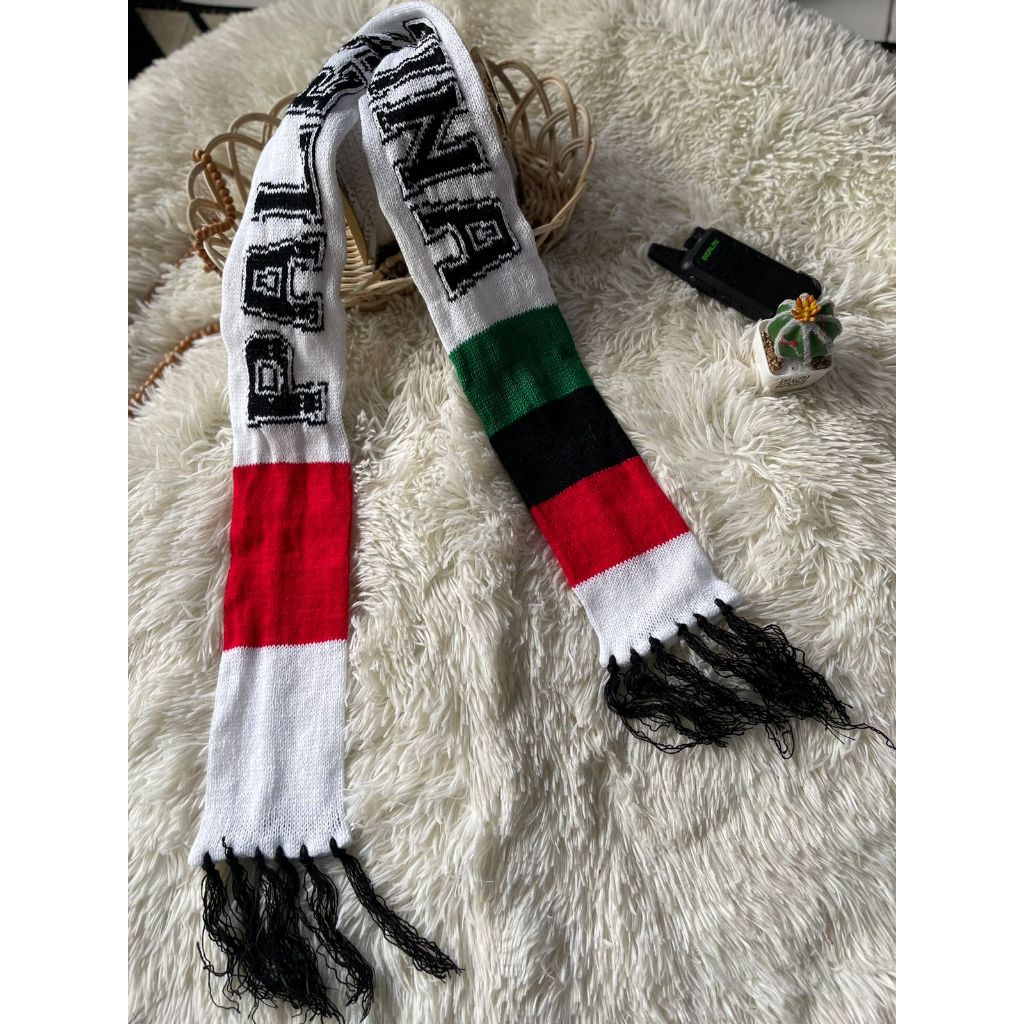 Jual Syal palestine rajutan original kode 8 | Shopee Indonesia