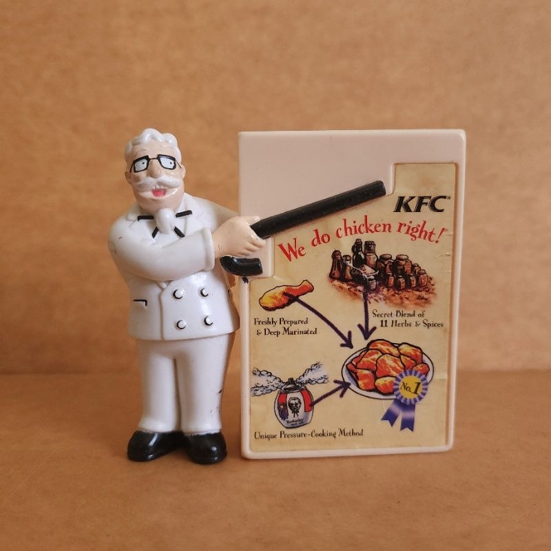 Jual Figure KFC Kolonel Sanders 2 Preloved | Shopee Indonesia