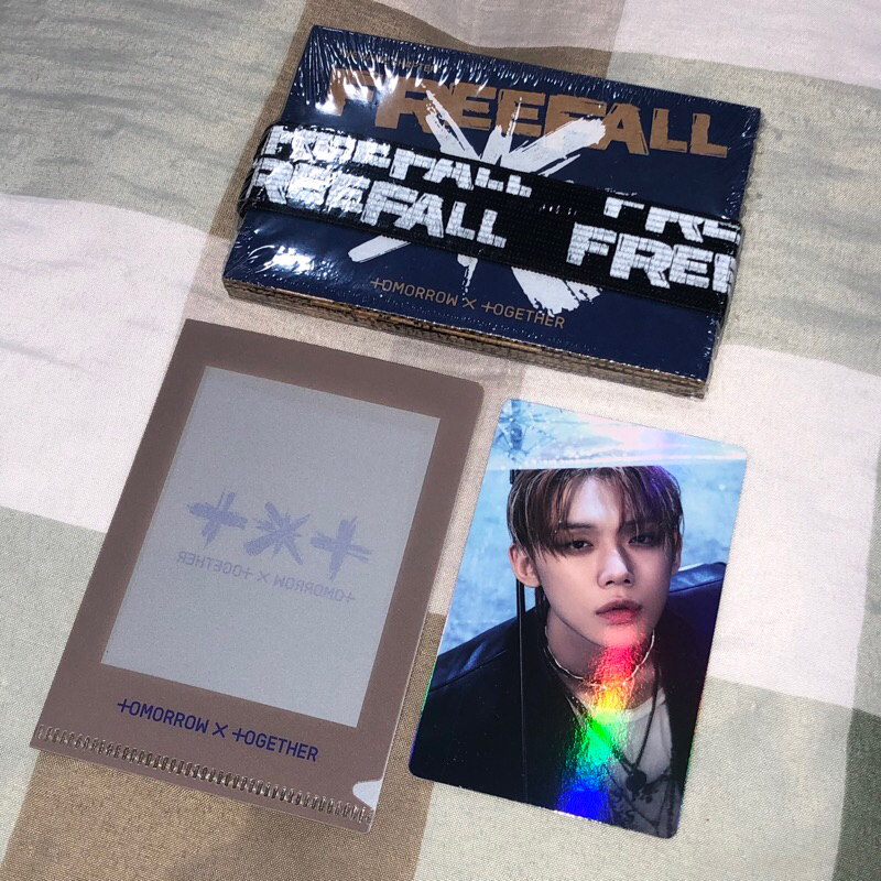 Jual [READY STOCK] ALBUM SEALED The Name Chapter: FREEFALL GRAVITY ...