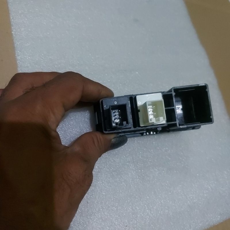 Jual SWITCH TOMBOL SAKLAR TANGKI BENSIN DAN LAMPU MOBIL WULING ORIGINAL ...