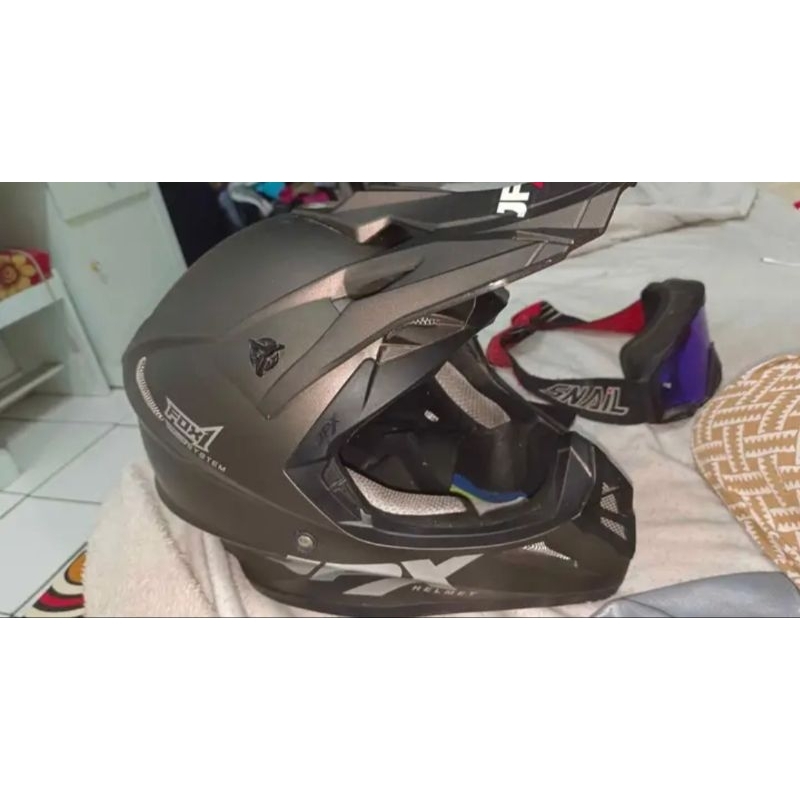 Jual Helm cross jpx fox 1 hitam doff bekas | Shopee Indonesia