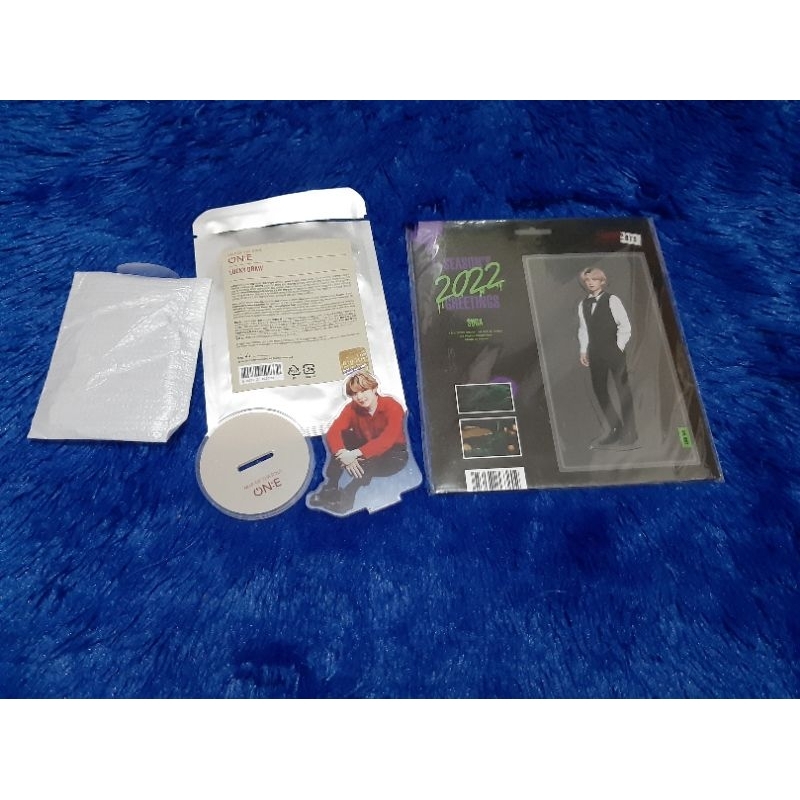 Jual [READY] OFFICIAL LUCKY DRAW MOTS ONE SUGA & PAPER MAGNET BTS 2022 ...