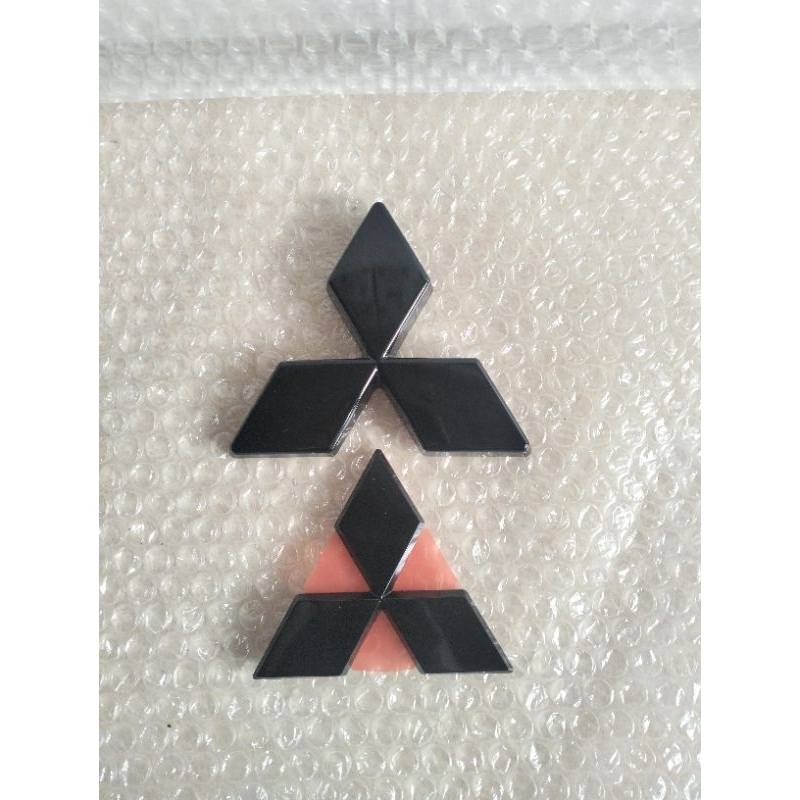 Jual Logo Tiga Berlian Mitsubishi Expander Original | Shopee Indonesia