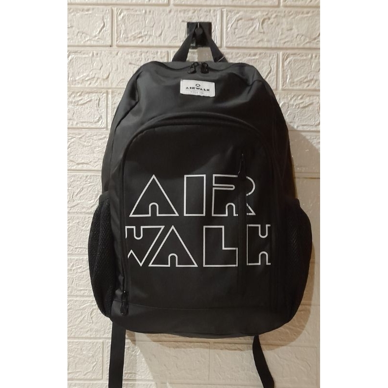 Jual AIRWALK SANTANO BACKPACK - BLACK | Shopee Indonesia