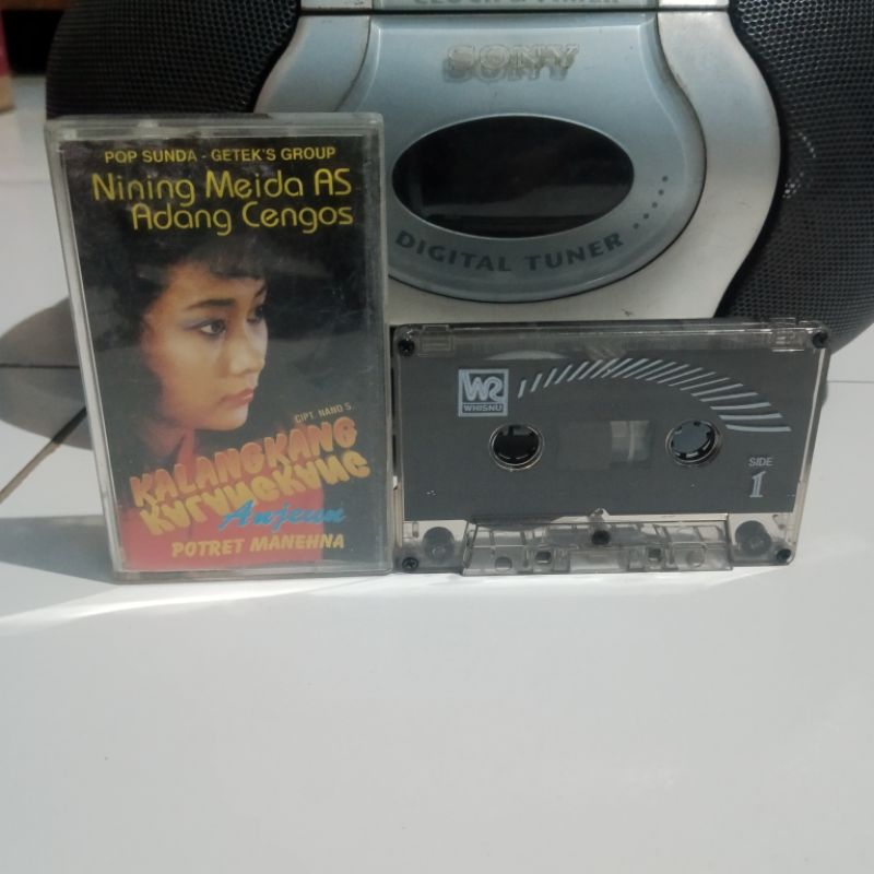 Jual Kaset Pita Nining Meida - Kalangkang | Shopee Indonesia Jual Kaset Pita Nining Meida - Kalangkang | Shopee Indonesia