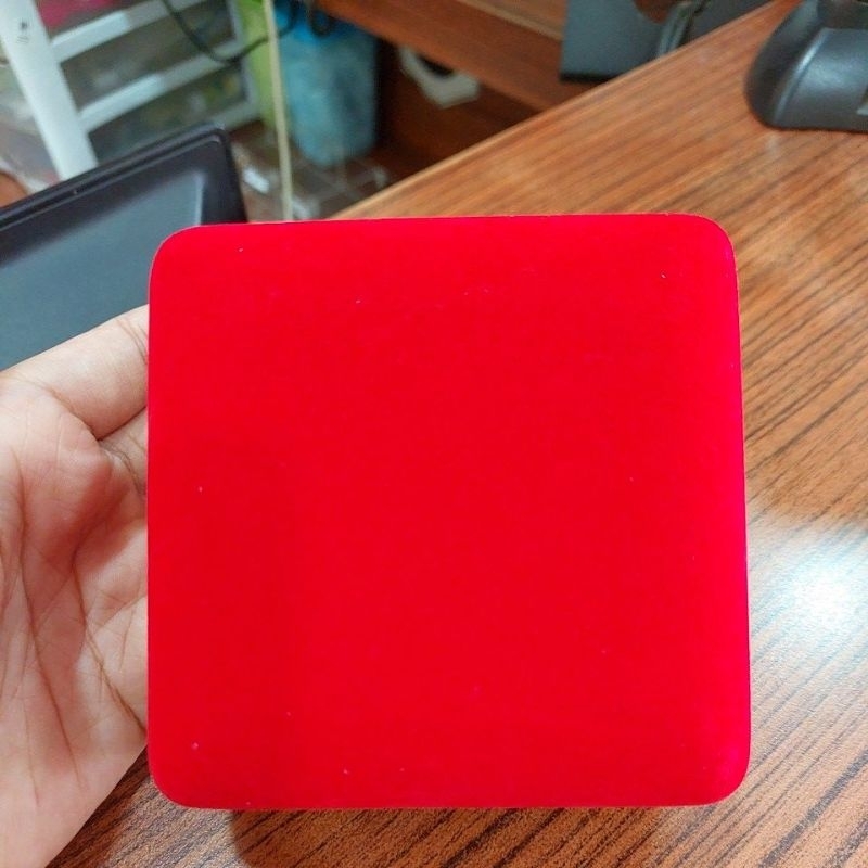 Jual box merah persegi | Shopee Indonesia