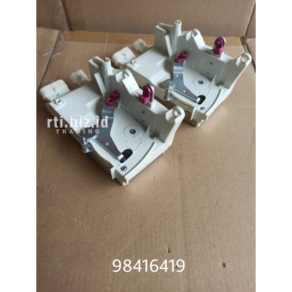 Jual 98416419 Door Lock Right (iveco/genlyon) | Shopee Indonesia