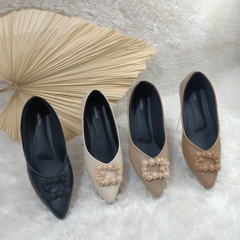 Jual sepatu pansus wanita cantik | Shopee Indonesia