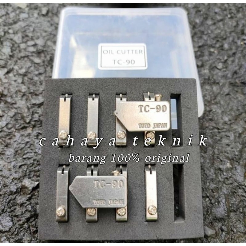 Jual Mata Pisau Potong Kaca Toyo TC-90 TC-30 TC-17 TC-10 Glass Cutter Oil Toyo Made In Japan ...