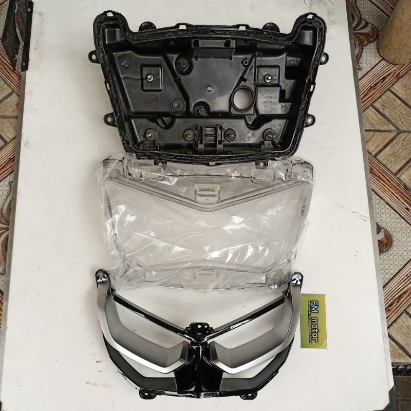 Jual KOSONGAN REFLEKTOR LAMPU DEPAN YAMAHA NMAX N MAX NEW ORIGINAL ...
