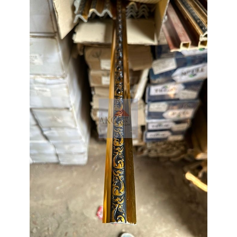 Jual Lis siku figura pvc / list siku pigura harga per btg 4M Emas ...