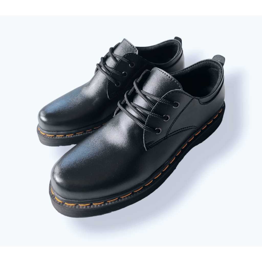 Jual Sepatu Pria PANETA Dokmart Pria Hitam SEPATU LOAFERS FORMAL HITAM ...