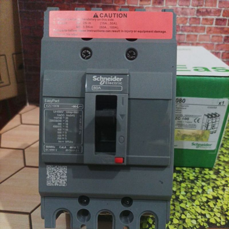 Jual MCCB Schneider EZC100N 3x80A EZC100N3080 EZC 100 N 3P 80A EasyPact ...