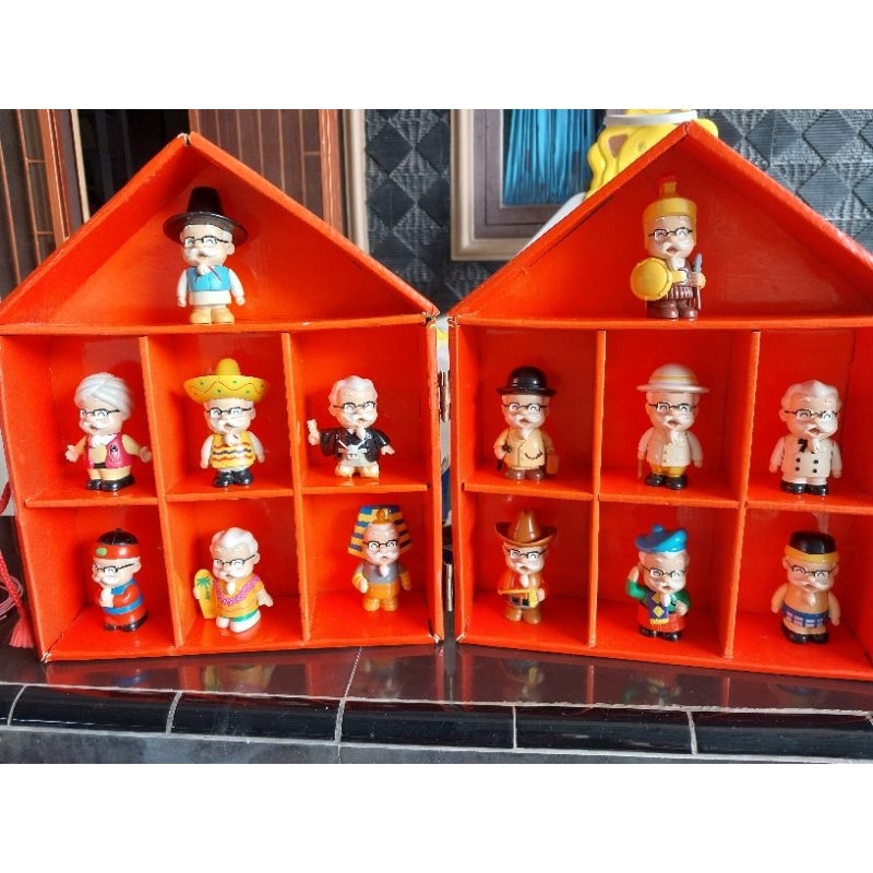 Jual kfc colonel sanders collection around the world. happy meals mcd ...