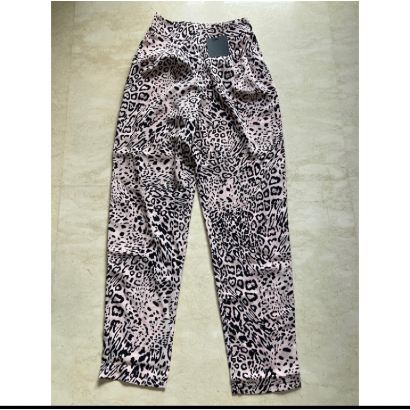Jual asos pants ( leopard pink ) | Shopee Indonesia