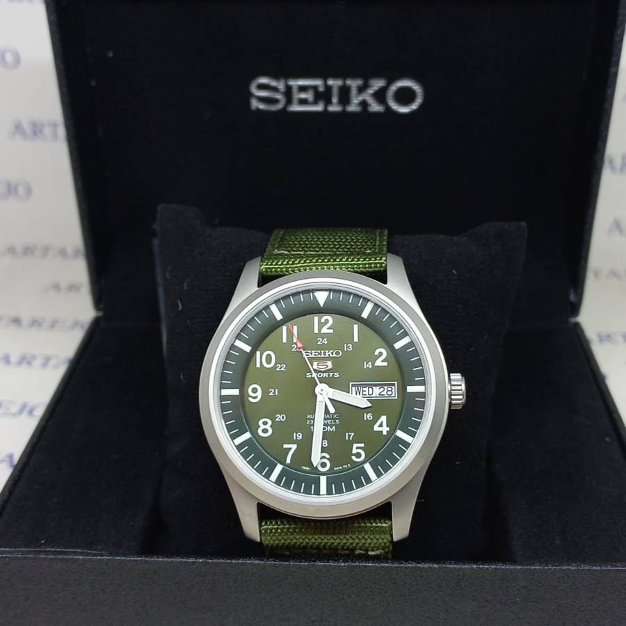 Jual Seiko 5 Sports SNZG09K1 Green Dial Nylon Strap Jam Pria SNZG09 ...