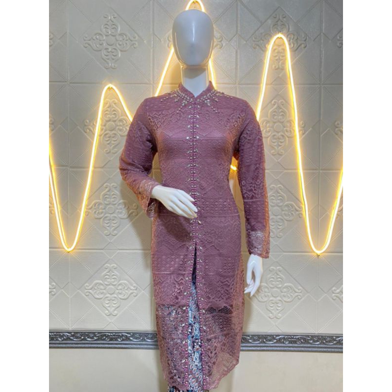 Jual Shanghai Burkat Payet/Kebaya Burkat/Kebaya Modern/Kebaya Wisuda ...