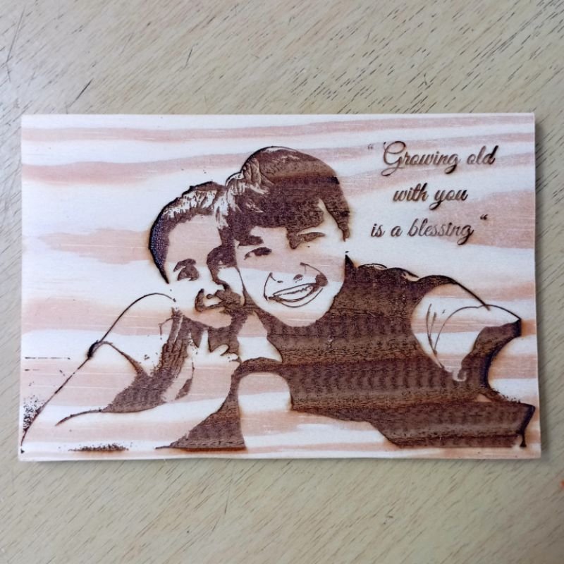 Jual Foto Grafir Laser ukuran 10 x 15cm Custom (kado ultah,kado tahun ...