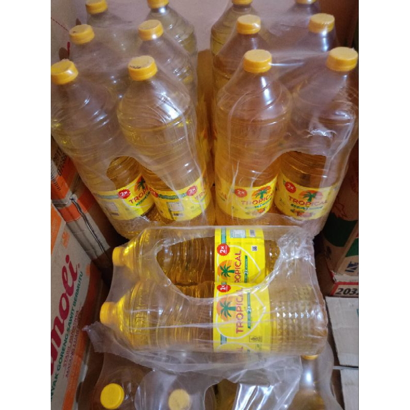 Jual Minyak Tropical botol 2liter isi 6pcs | Shopee Indonesia