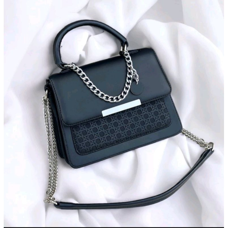 Jual Tas selempang wanita Kekinian _Tas wanita Viral Ku Tas wanita ala ...