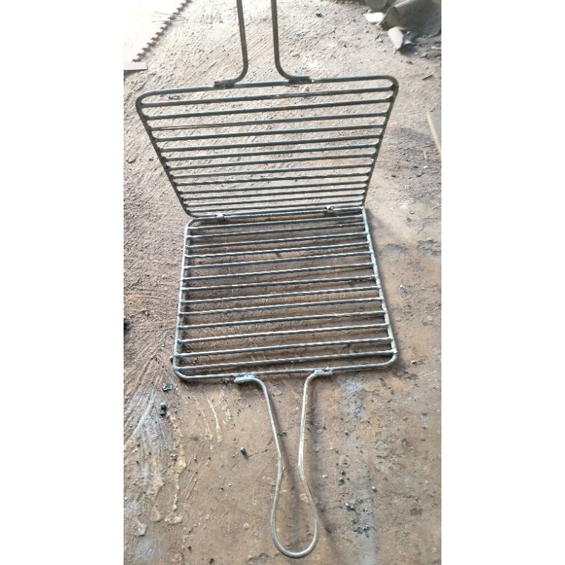 Jual CAPITAN BAKARAN AYAM 30X30CM BESI 6MM BUKAN KAWAT | Shopee Indonesia