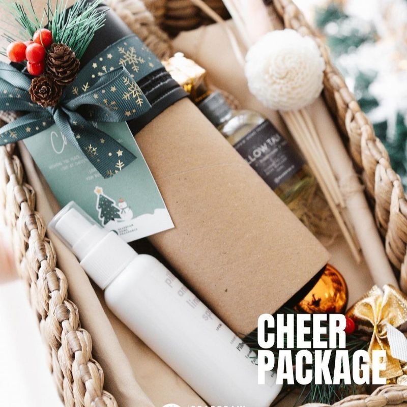 Jual Christmas Hampers Premium Fine Fragrance Reed Diffuser+Linen Spray ...