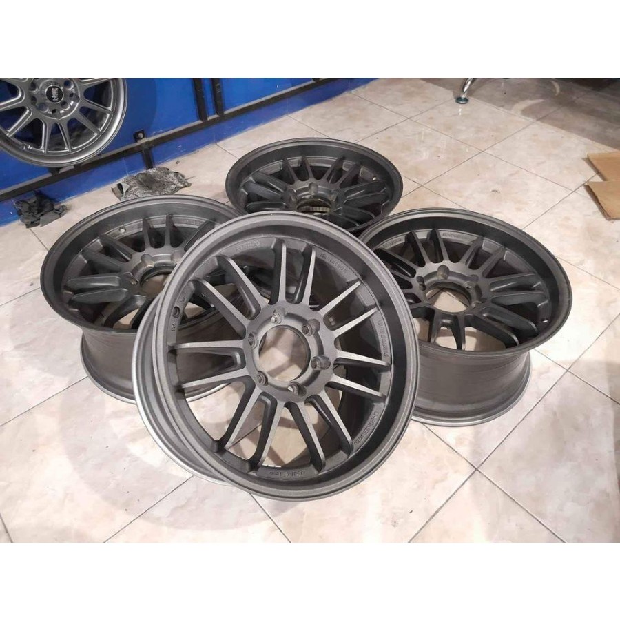 Jual VELG RACING JDM RE30 RING 18 LEBAR 9 PCD BAUT 6X139,7 GREY BUAT ...