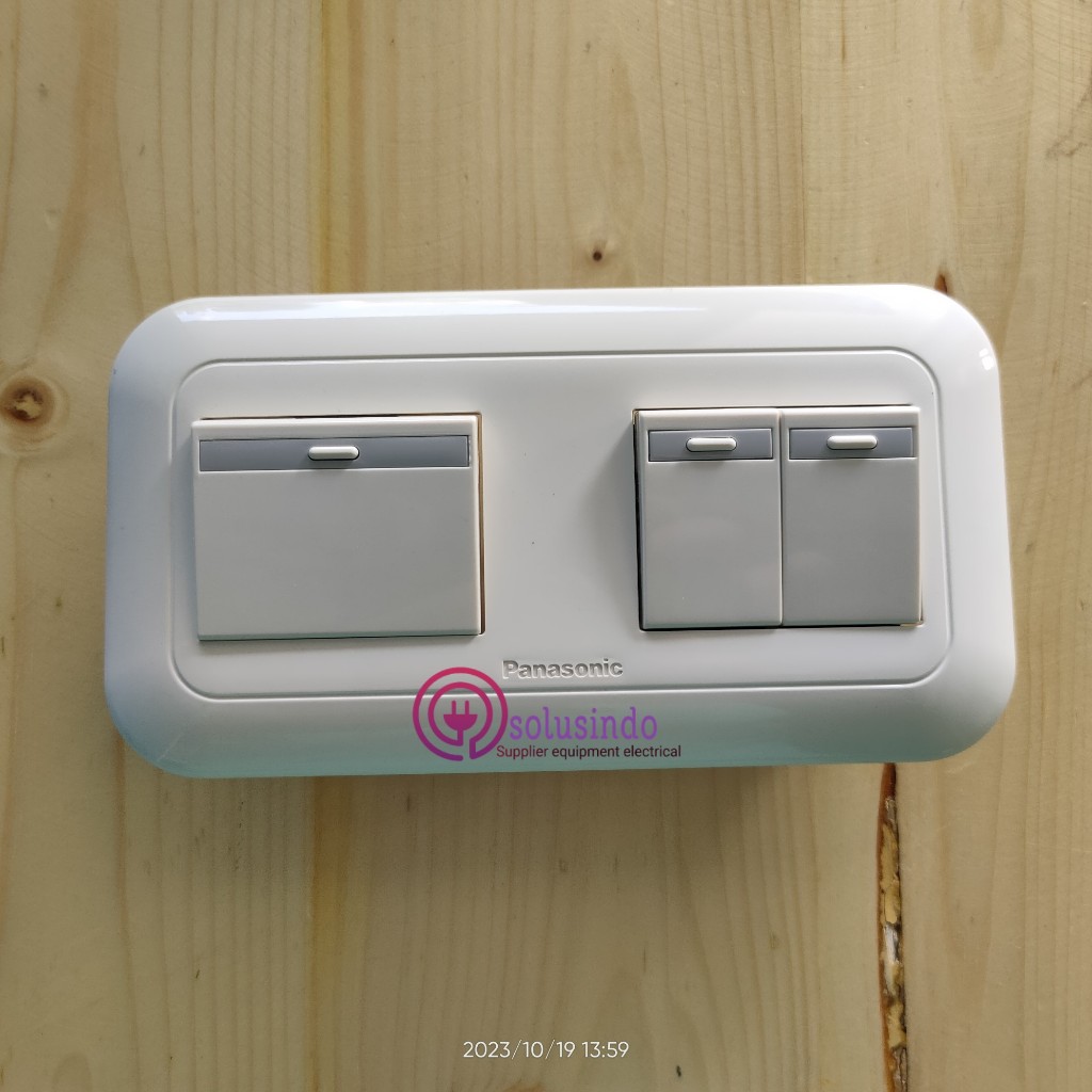 Jual SAKLAR 3 GANG 1 ARAH PANASONIC | Shopee Indonesia