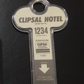 Jual CLIPSAL HOTEL KEY TAG ROOM KUNCI KAMAR EKTU (PASANGAN E31KTU ...