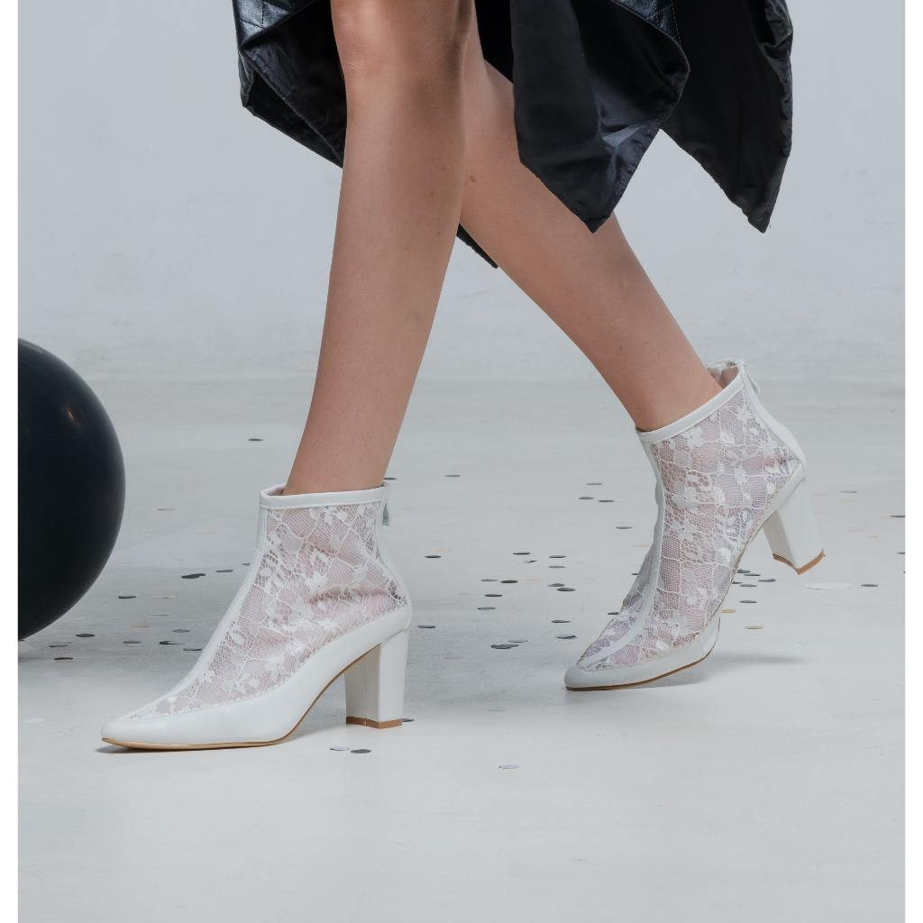 Jual NCY Sepatu Wanita CHANTILLY Boots Heels 7cm Warna Putih | Shopee ...