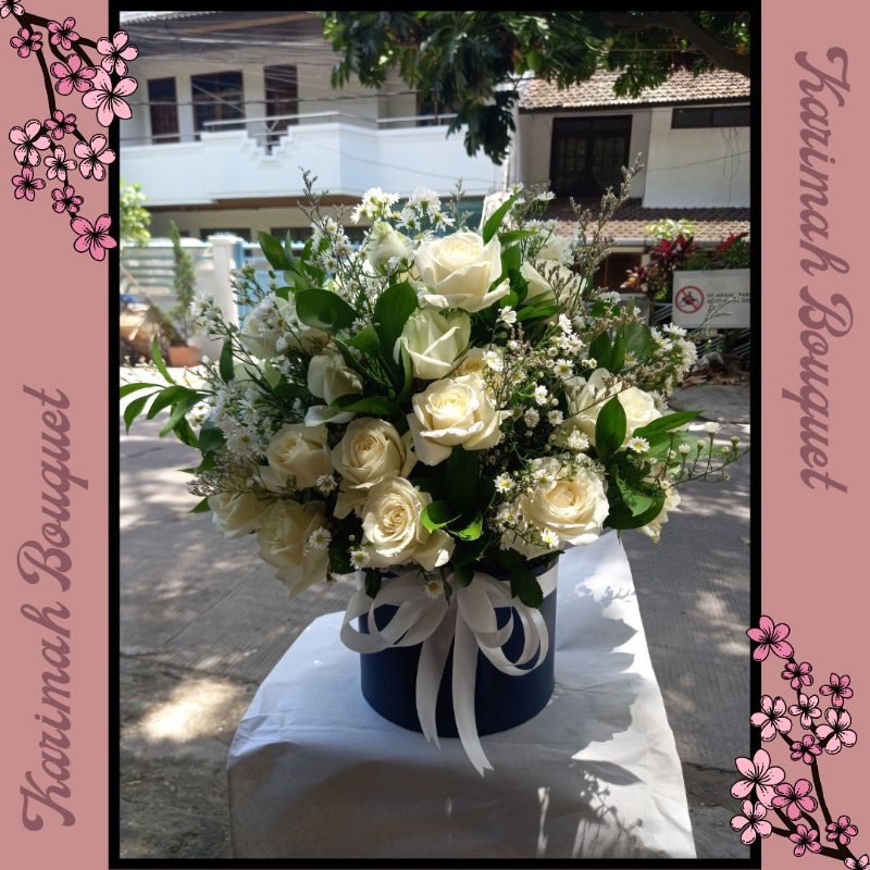 Jual SEHARI JADI! Buket Bunga Flower Box Wisuda JUMBO / Bouquet Bunga ...