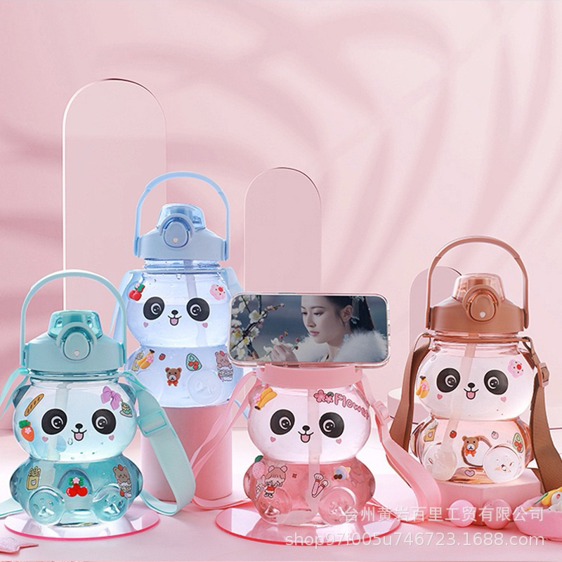 Jual BOTOL MINUM KARAKTER PANDA 1 LITER - Merah Muda | Shopee Indonesia