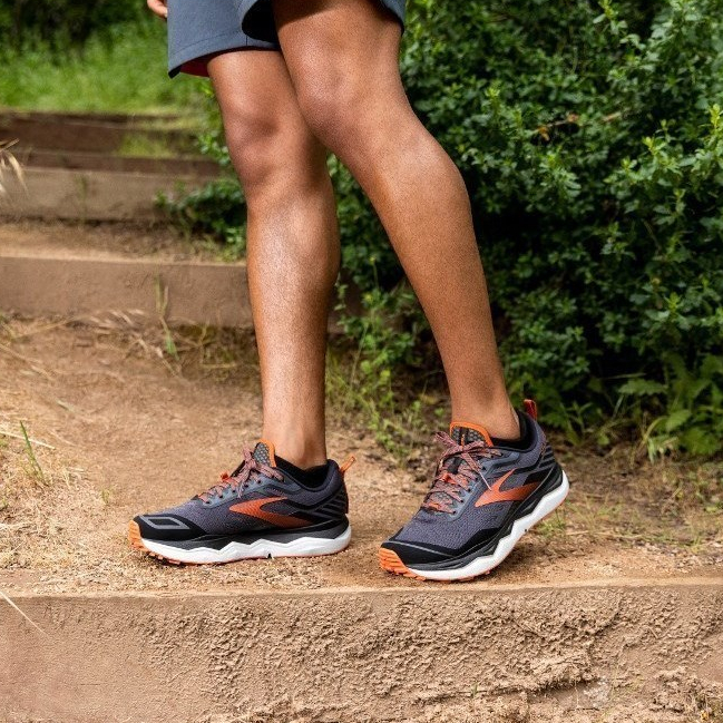 Jual Sepatu Trail Running Brooks Trail Caldera 4 Men Original ...